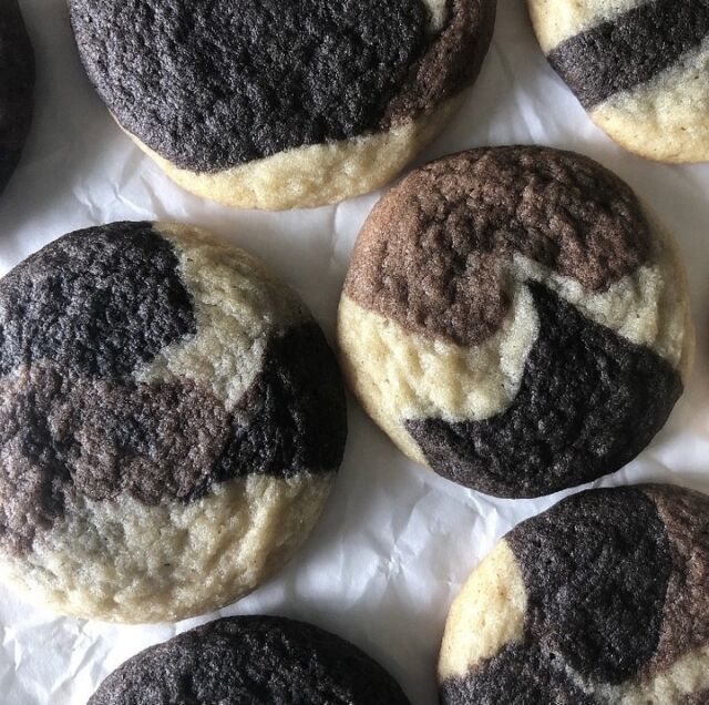 Dark Chocolate Shortbread Cookies - A Baking Wonderland